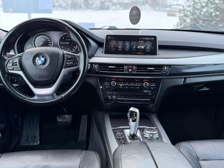 Pelēks BMW X5 2016 Utena, ar dzinēja tilpumu 2.00 L un nobraukumu 213 tūkst. km par 16800 €, foto 9 vietnē AUTOMOTO.COM.LV