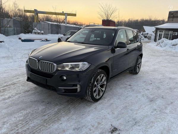 Pelēks BMW X5 2016 Gargždai, ar dzinēja tilpumu 2.99 L un nobraukumu 257 tūkst. km par 17500 €, foto 1 vietnē AUTOMOTO.COM.LV