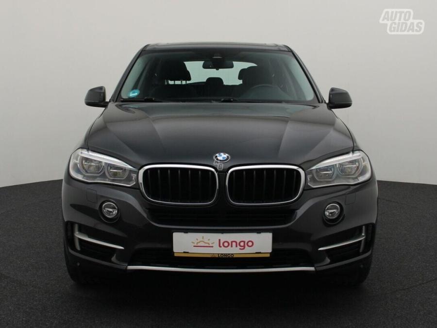 Pelēks BMW X5 2016 Viļņa, ar dzinēja tilpumu 3.00 L un nobraukumu 155 tūkst. km par 24899 €, foto 3 vietnē AUTOMOTO.COM.LV