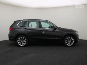 Pelēks BMW X5 2016 Viļņa, ar dzinēja tilpumu 3.00 L un nobraukumu 155 tūkst. km par 24899 €, foto 9 vietnē AUTOMOTO.COM.LV