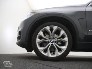 Pelēks BMW X5 2016 Viļņa, ar dzinēja tilpumu 3.00 L un nobraukumu 155 tūkst. km par 24899 €, foto 28 vietnē AUTOMOTO.COM.LV