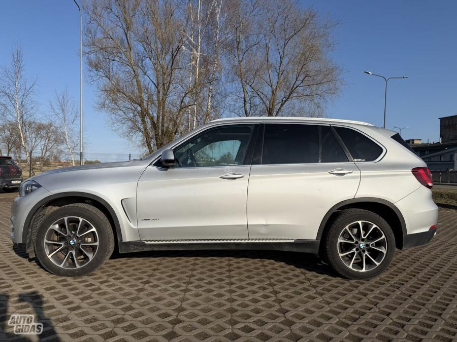 Pelēks BMW X5 2016 Kauņa, ar dzinēja tilpumu 3.00 L un nobraukumu 371 tūkst. km par 13500 €, foto 2 vietnē AUTOMOTO.COM.LV