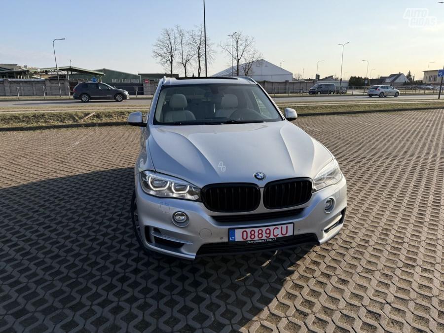 Pelēks BMW X5 2016 Kauņa, ar dzinēja tilpumu 3.00 L un nobraukumu 371 tūkst. km par 13500 €, foto 6 vietnē AUTOMOTO.COM.LV