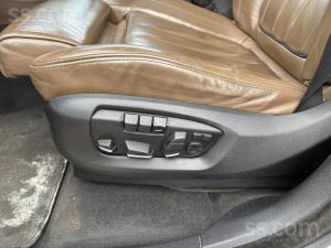 Pelēks BMW X5 2016 Rīga, ar dzinēja tilpumu 3.00 L un nobraukumu 240 tūkst. km par 19300 €, foto 33 vietnē AUTOMOTO.COM.LV