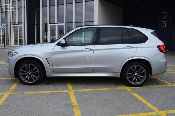 Pelēks BMW X5 2016 Viļņa, ar dzinēja tilpumu 3.00 L un nobraukumu 140 tūkst. km par 22500 €, foto 8 vietnē AUTOMOTO.COM.LV