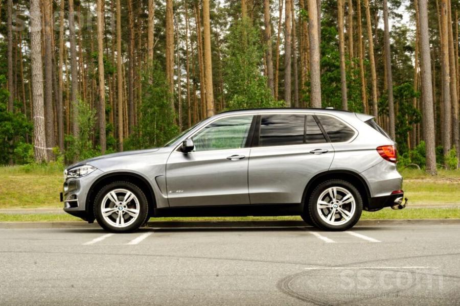 Pelēks BMW X5 2016 Rīga, ar dzinēja tilpumu 3.00 L un nobraukumu 247 tūkst. km par 18990 €, foto 6 vietnē AUTOMOTO.COM.LV