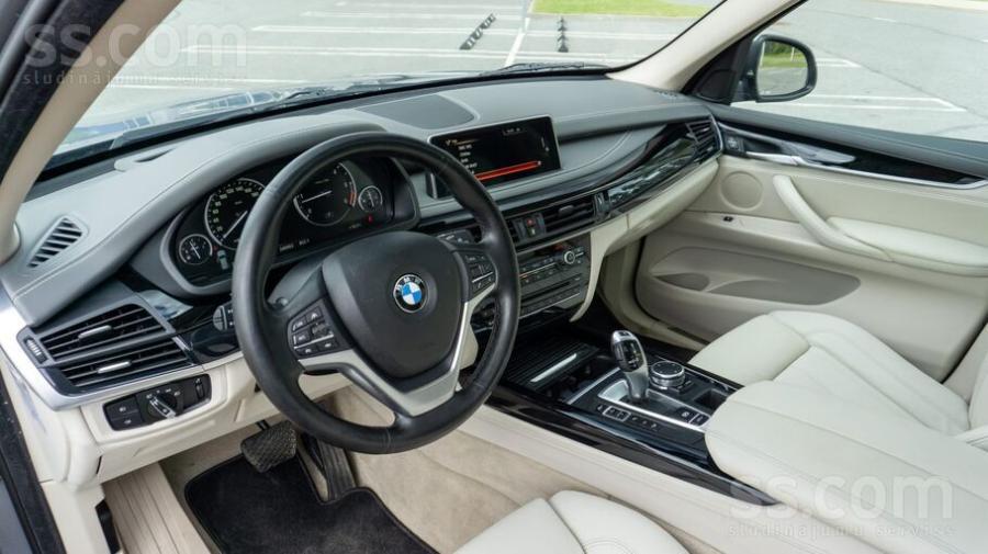 Pelēks BMW X5 2016 Rīga, ar dzinēja tilpumu 3.00 L un nobraukumu 247 tūkst. km par 18990 €, foto 12 vietnē AUTOMOTO.COM.LV
