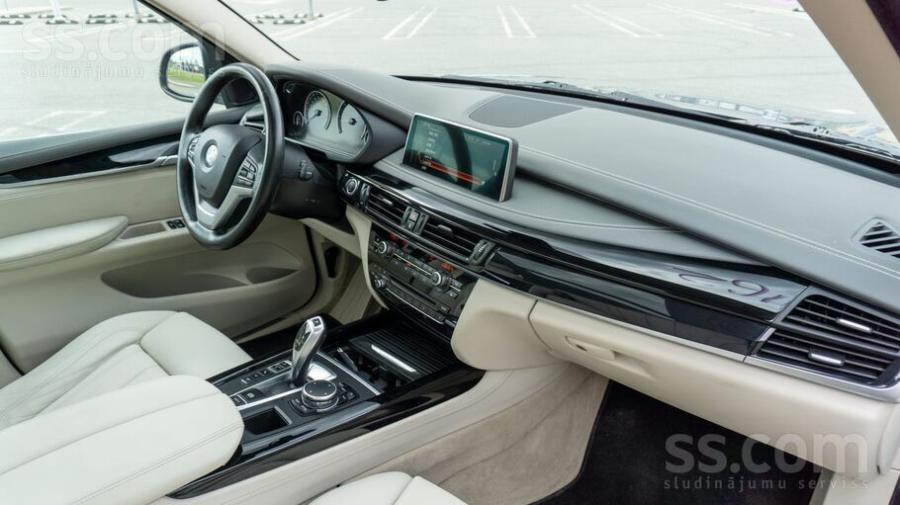 Pelēks BMW X5 2016 Rīga, ar dzinēja tilpumu 3.00 L un nobraukumu 247 tūkst. km par 18990 €, foto 13 vietnē AUTOMOTO.COM.LV