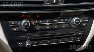 Pelēks BMW X5 2016 Rīga, ar dzinēja tilpumu 3.00 L un nobraukumu 247 tūkst. km par 18990 €, foto 19 vietnē AUTOMOTO.COM.LV