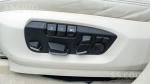 Pelēks BMW X5 2016 Rīga, ar dzinēja tilpumu 3.00 L un nobraukumu 247 tūkst. km par 18990 €, foto 28 vietnē AUTOMOTO.COM.LV