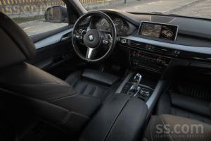 Pelēks BMW X5 2016 Jelgava, ar dzinēja tilpumu 2.00 L un nobraukumu 215 tūkst. km par 19950 €, foto 12 vietnē AUTOMOTO.COM.LV