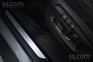 Pelēks BMW X5 2016 Jelgava, ar dzinēja tilpumu 2.00 L un nobraukumu 215 tūkst. km par 19950 €, foto 18 vietnē AUTOMOTO.COM.LV