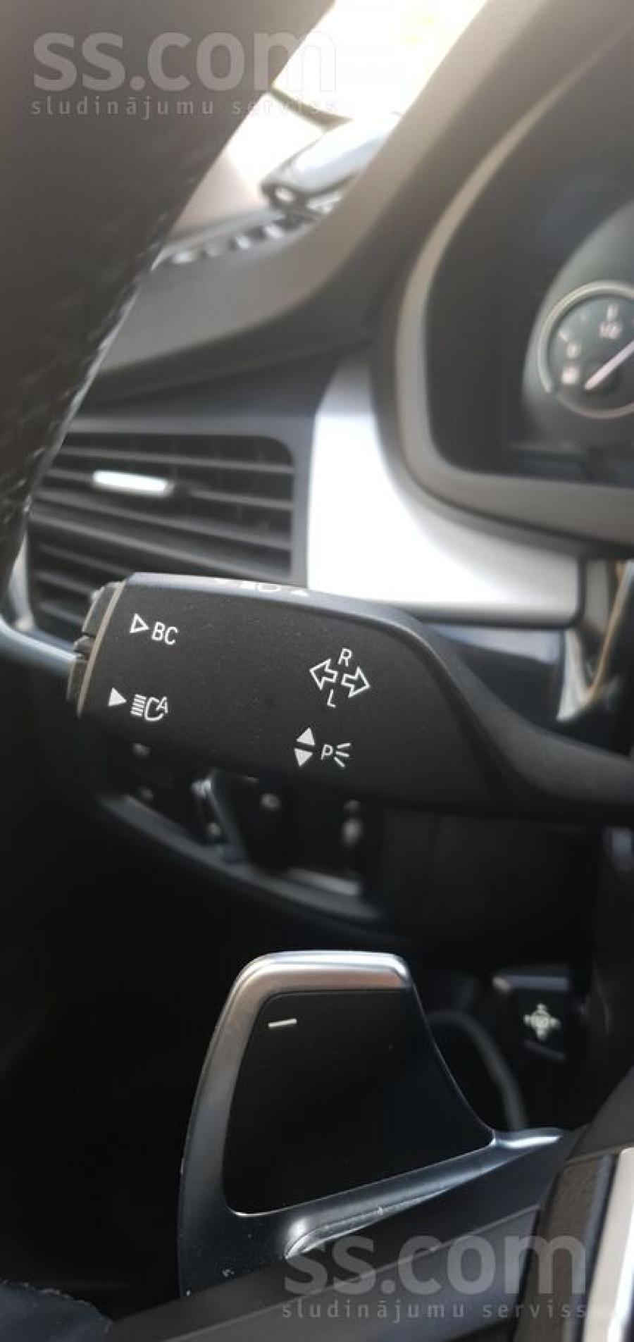 Pelēks BMW X5 2016 Jelgava, ar dzinēja tilpumu 2.00 L un nobraukumu 215 tūkst. km par 19950 €, foto 27 vietnē AUTOMOTO.COM.LV