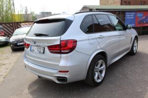 Pelēks BMW X5 2016 Rīga, ar dzinēja tilpumu 2.00 L un nobraukumu 300 tūkst. km par 18500 €, foto 12 vietnē AUTOMOTO.COM.LV