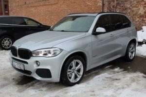 Pelēks BMW X5 2016 Rīga, ar dzinēja tilpumu 2.00 L un nobraukumu 300 tūkst. km par 18500 €, foto 26 vietnē AUTOMOTO.COM.LV