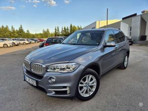 Grey BMW X5 2016 in Utena, with an engine capacity of 2.99 L and mileage of 280 thousand km for 17990 €, photo  on AUTOMOTO.COM.LV