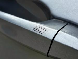 Grey BMW X5 2016 in Riga, with an engine capacity of 2.00 L and mileage of 235 thousand km for 21490 €, photo 33 on AUTOMOTO.COM.LV