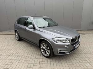 Grey BMW X5 2016 in Kaunas, with an engine capacity of 2.00 L and mileage of 271 thousand km for 14300 €, photo  on AUTOMOTO.COM.LV