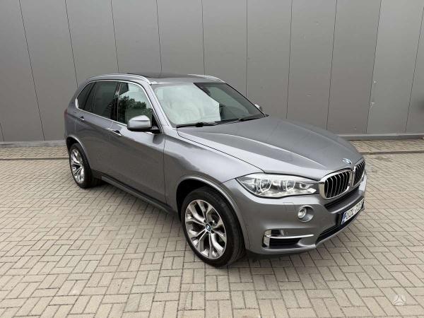 Pelēks BMW X5 2016 Kauņa, ar dzinēja tilpumu 2.00 L un nobraukumu 271 tūkst. km par 14300 €, foto 1 vietnē AUTOMOTO.COM.LV