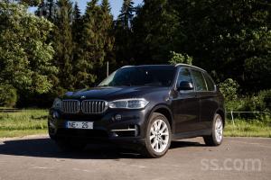 Pelēks BMW X5 2016 Rīga, ar dzinēja tilpumu 2.00 L un nobraukumu 213 tūkst. km par 22100 €, foto 3 vietnē AUTOMOTO.COM.LV