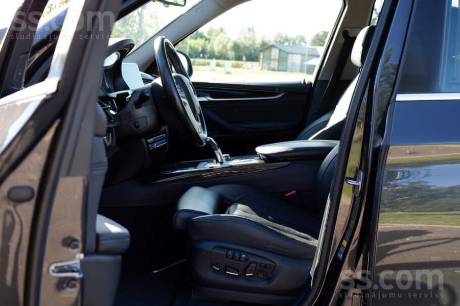 Pelēks BMW X5 2016 Rīga, ar dzinēja tilpumu 2.00 L un nobraukumu 213 tūkst. km par 22100 €, foto 19 vietnē AUTOMOTO.COM.LV