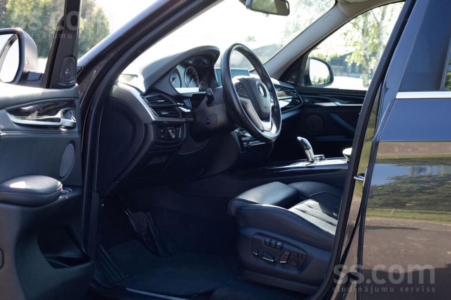 Pelēks BMW X5 2016 Rīga, ar dzinēja tilpumu 2.00 L un nobraukumu 213 tūkst. km par 22100 €, foto 20 vietnē AUTOMOTO.COM.LV