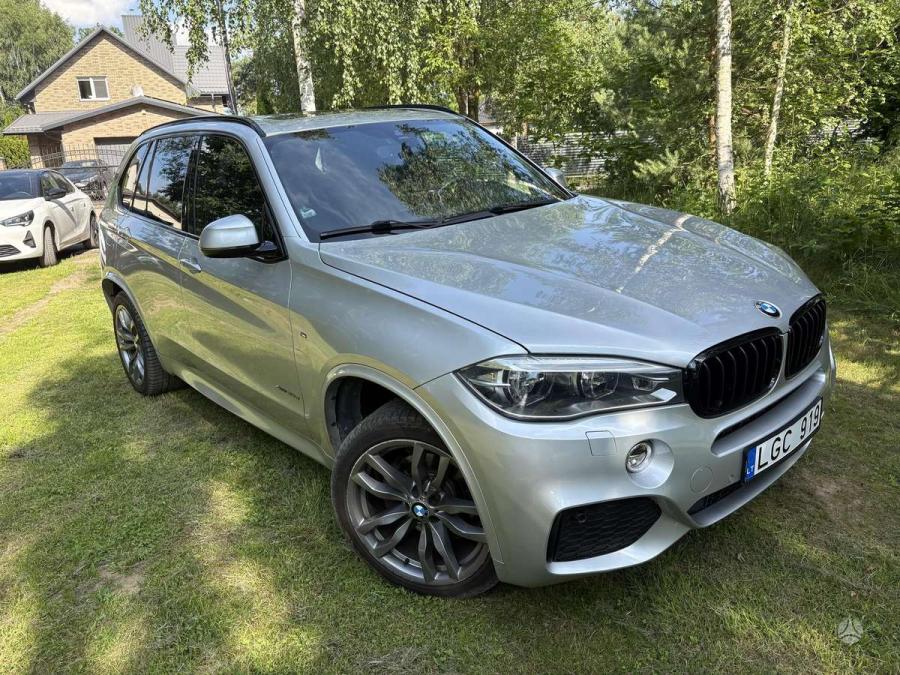 Pelēks BMW X5 2016 Viļņa, ar dzinēja tilpumu 2.99 L un nobraukumu 139 tūkst. km par 21500 €, foto 1 vietnē AUTOMOTO.COM.LV