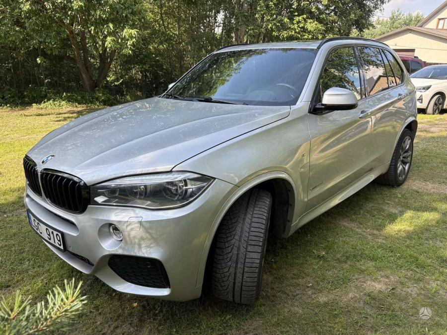 Pelēks BMW X5 2016 Viļņa, ar dzinēja tilpumu 2.99 L un nobraukumu 139 tūkst. km par 21500 €, foto 3 vietnē AUTOMOTO.COM.LV
