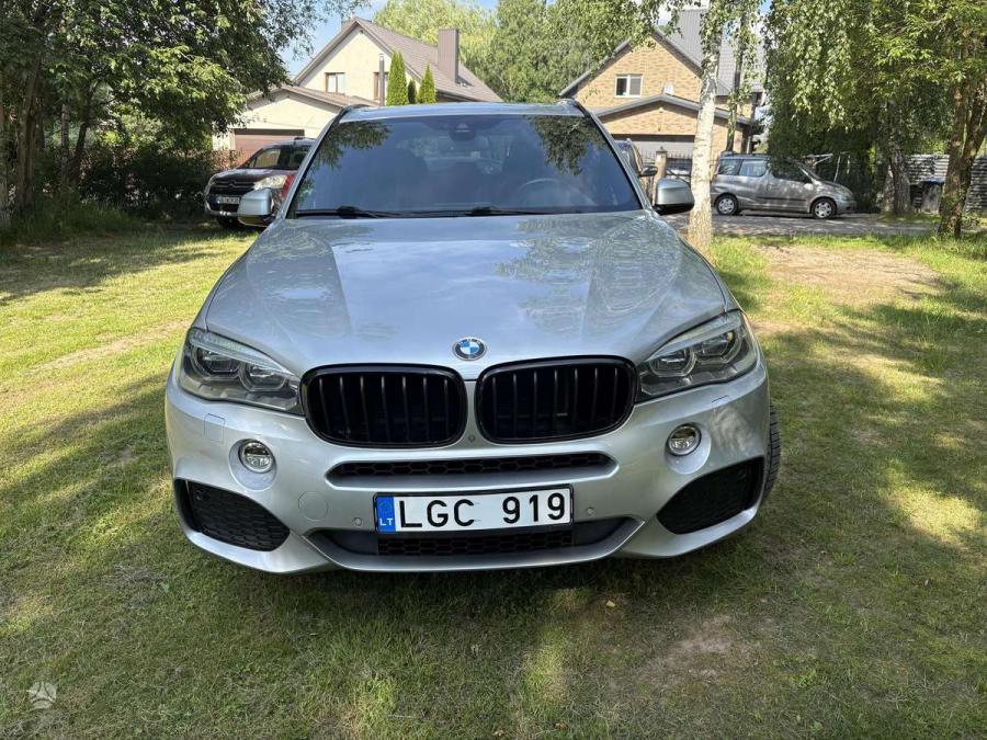 Pelēks BMW X5 2016 Viļņa, ar dzinēja tilpumu 2.99 L un nobraukumu 139 tūkst. km par 21500 €, foto 5 vietnē AUTOMOTO.COM.LV