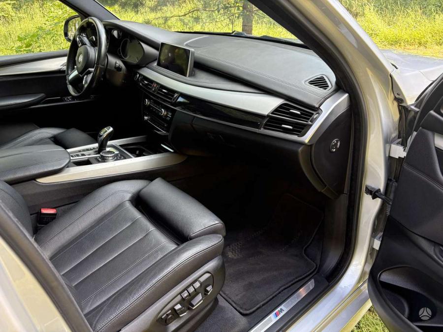 Pelēks BMW X5 2016 Viļņa, ar dzinēja tilpumu 2.99 L un nobraukumu 139 tūkst. km par 21500 €, foto 11 vietnē AUTOMOTO.COM.LV