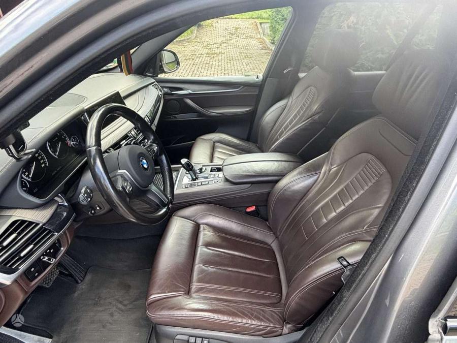 Pelēks BMW X5 2016 Viļņa, ar dzinēja tilpumu 2.00 L un nobraukumu 218 tūkst. km par 20000 €, foto 11 vietnē AUTOMOTO.COM.LV