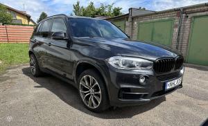 Pelēks BMW X5 2016 Klaipėda, ar dzinēja tilpumu 2.99 L un nobraukumu 261 tūkst. km par 11999 €, foto 4 vietnē AUTOMOTO.COM.LV