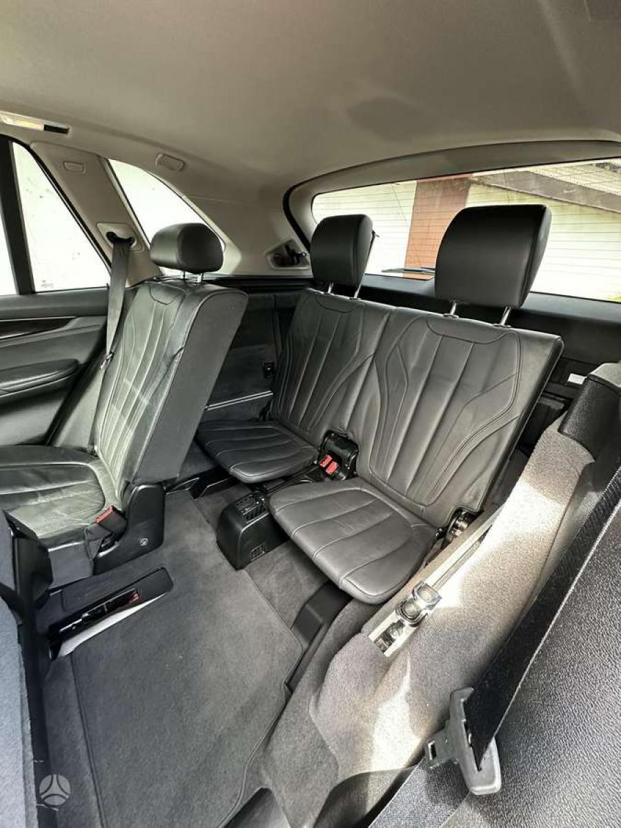 Pelēks BMW X5 2016 Klaipėda, ar dzinēja tilpumu 2.99 L un nobraukumu 261 tūkst. km par 11999 €, foto 9 vietnē AUTOMOTO.COM.LV