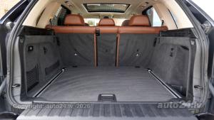 Pelēks BMW X5 2016 Tartu, ar dzinēja tilpumu 3.00 L un nobraukumu 241 tūkst. km par 24000 €, foto 23 vietnē AUTOMOTO.COM.LV