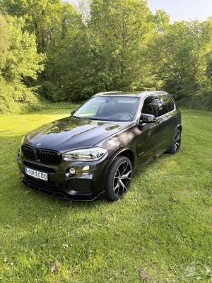 Grey BMW X5 2016 in Panevezys, with an engine capacity of 2.99 L and mileage of 190 thousand km for 21500 €, photo 9 on AUTOMOTO.COM.LV