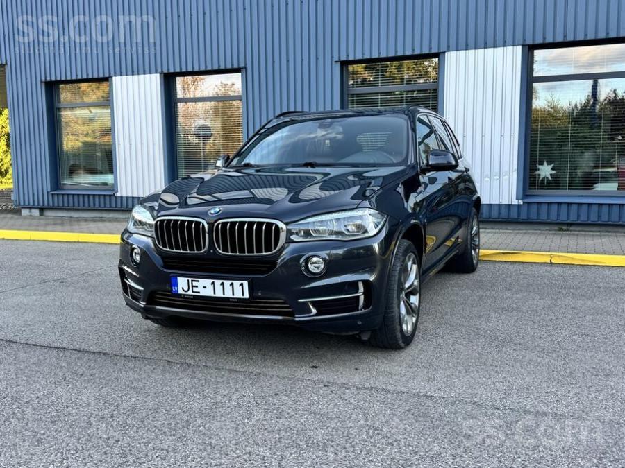 Pelēks BMW X5 2016 Rīga, ar dzinēja tilpumu 2.00 L un nobraukumu 247 tūkst. km par 20400 €, foto 3 vietnē AUTOMOTO.COM.LV