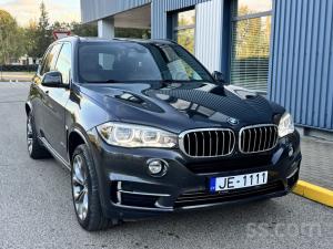 Pelēks BMW X5 2016 Rīga, ar dzinēja tilpumu 2.00 L un nobraukumu 247 tūkst. km par 20400 €, foto 4 vietnē AUTOMOTO.COM.LV