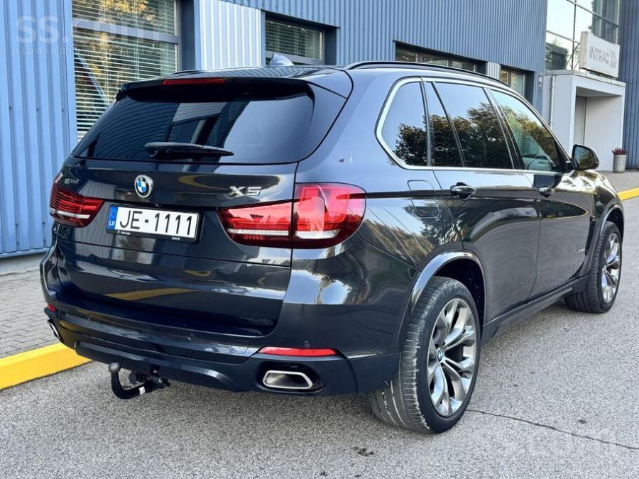 Pelēks BMW X5 2016 Rīga, ar dzinēja tilpumu 2.00 L un nobraukumu 247 tūkst. km par 20400 €, foto 6 vietnē AUTOMOTO.COM.LV