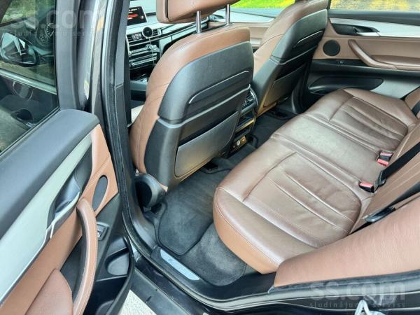 Pelēks BMW X5 2016 Rīga, ar dzinēja tilpumu 2.00 L un nobraukumu 247 tūkst. km par 20400 €, foto 9 vietnē AUTOMOTO.COM.LV