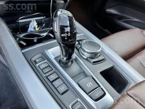 Pelēks BMW X5 2016 Rīga, ar dzinēja tilpumu 2.00 L un nobraukumu 247 tūkst. km par 20400 €, foto 15 vietnē AUTOMOTO.COM.LV