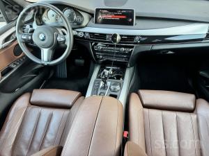 Pelēks BMW X5 2016 Rīga, ar dzinēja tilpumu 2.00 L un nobraukumu 247 tūkst. km par 20400 €, foto 19 vietnē AUTOMOTO.COM.LV