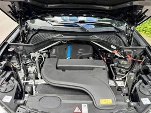 Pelēks BMW X5 2016 Rīga, ar dzinēja tilpumu 2.00 L un nobraukumu 245 tūkst. km par 21400 €, foto 23 vietnē AUTOMOTO.COM.LV