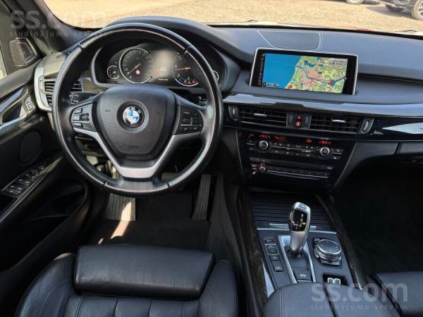 Grey BMW X5 2016 in Riga, with an engine capacity of 3.00 L and mileage of 228 thousand km for 18950 €, photo 7 on AUTOMOTO.COM.LV