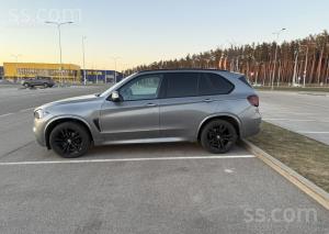 Grey BMW X5 2016 in Riga, with an engine capacity of 3.00 L and mileage of 230 thousand km for 23500 €, photo 10 on AUTOMOTO.COM.LV