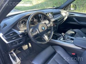 Pelēks BMW X5 2016 Rīga, ar dzinēja tilpumu 3.00 L un nobraukumu 230 tūkst. km par 22000 €, foto 7 vietnē AUTOMOTO.COM.LV