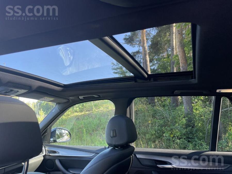 Pelēks BMW X5 2016 Rīga, ar dzinēja tilpumu 3.00 L un nobraukumu 230 tūkst. km par 22000 €, foto 9 vietnē AUTOMOTO.COM.LV