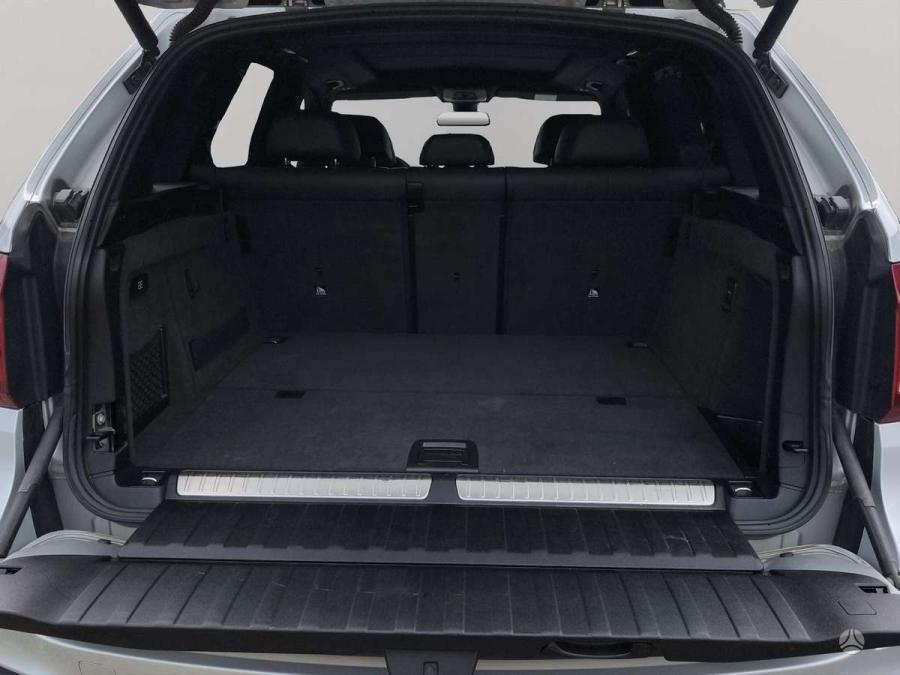 Pelēks BMW X5 2016 Viļņa, ar dzinēja tilpumu 2.00 L un nobraukumu 228 tūkst. km par 21499 €, foto 12 vietnē AUTOMOTO.COM.LV