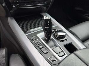 Pelēks BMW X5 2016 Viļņa, ar dzinēja tilpumu 2.00 L un nobraukumu 228 tūkst. km par 21499 €, foto 17 vietnē AUTOMOTO.COM.LV