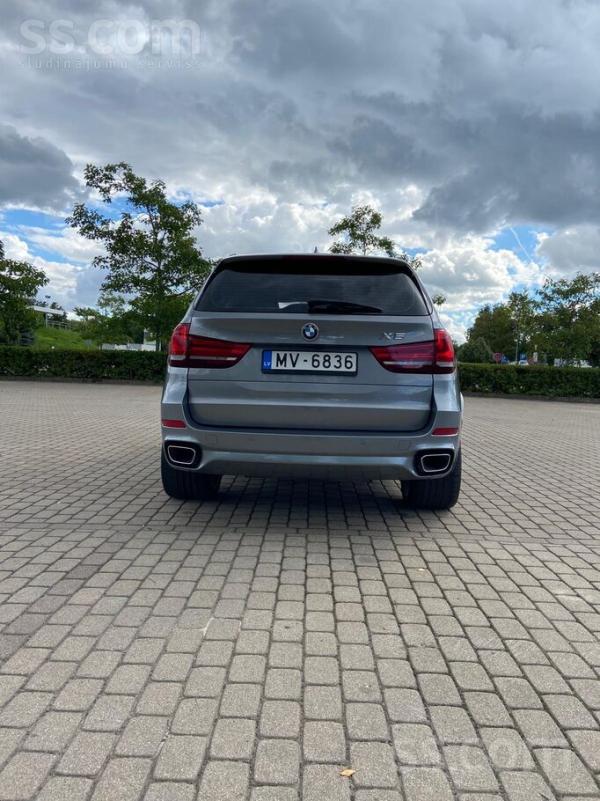 Pelēks BMW X5 2016 Jelgava, ar dzinēja tilpumu 3.00 L un nobraukumu 245 tūkst. km par 18700 €, foto 7 vietnē AUTOMOTO.COM.LV