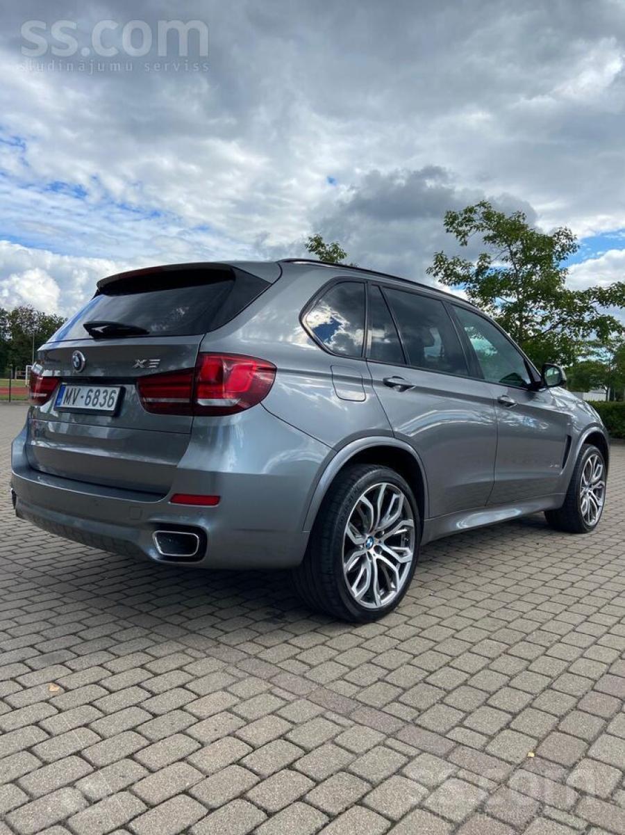 Pelēks BMW X5 2016 Jelgava, ar dzinēja tilpumu 3.00 L un nobraukumu 245 tūkst. km par 18700 €, foto 8 vietnē AUTOMOTO.COM.LV